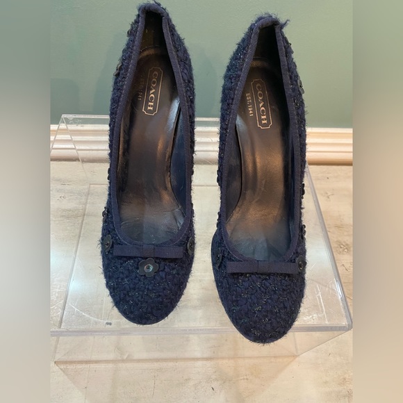 Coach | Shoes | Coach Wall Navy Pump Size 85 | Poshmark